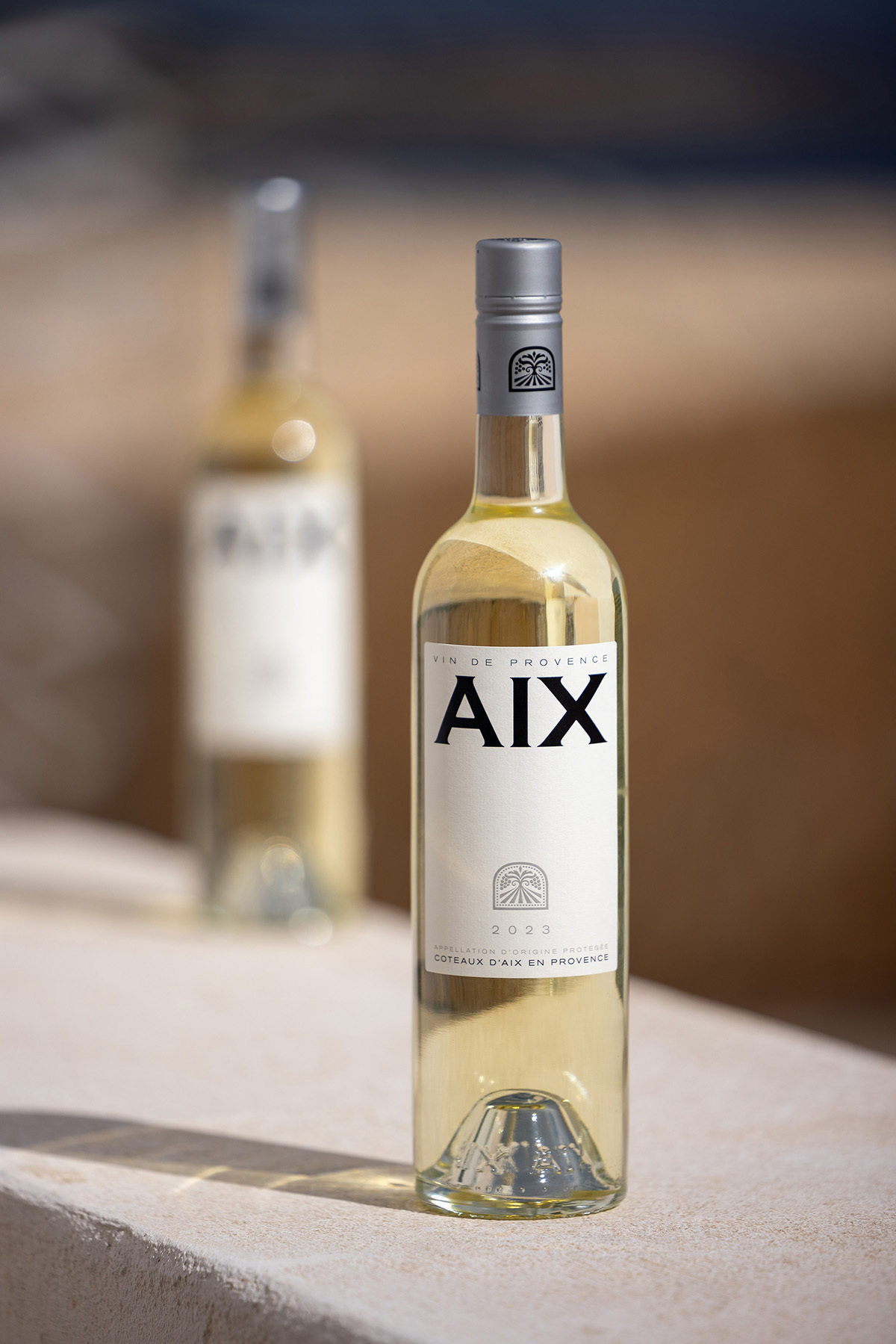 AIX White – The Elegance of a French White Wine | AIX Rosé